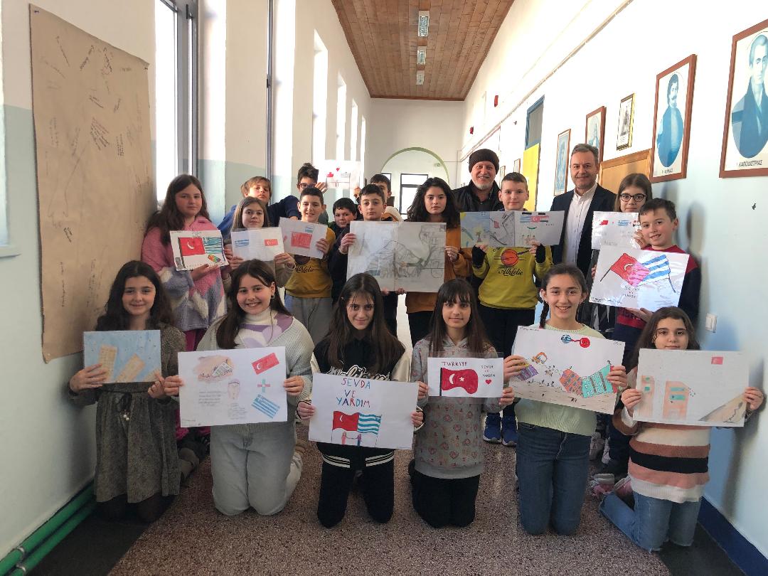 6ο ΔΗΜΟΤΙΚΟ ΣΧΟΛΕΙΟ ΒΕΡΟΙΑΣ: ΜΗΝΥΜΑ ΣΥΜΠΑΡΑΣΤΑΣΗΣ ΚΑΙ ΦΙΛΙΑΣ - ΠΑΙΔΕΙΑ ...